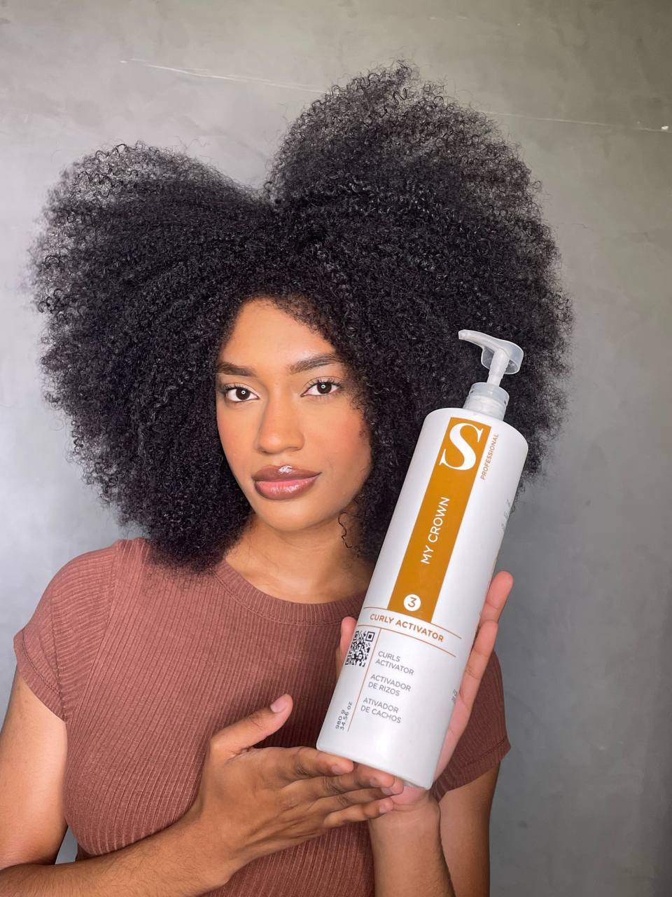 MYCROWN is a haircare line specially designed for Afro-textured hair